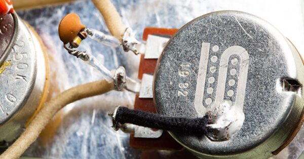 Seymour Duncan Playing Matchmaker: Finding the Best Guitar Pots and ...